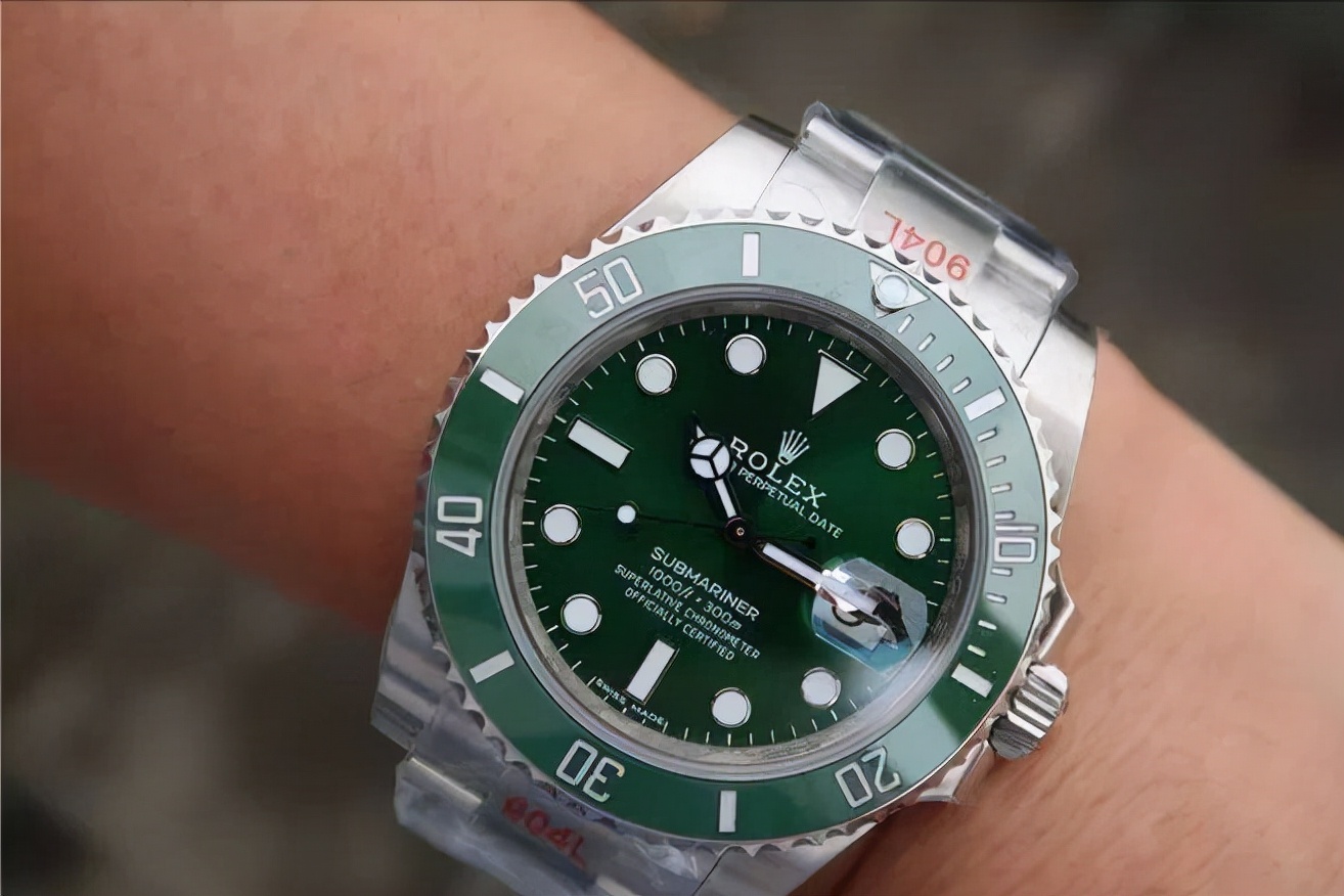 How to identify the authenticity of Rolex Water Ghost by appearance ...