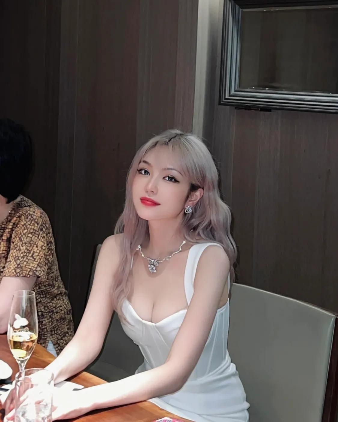 Gossip Fan said: Gao Ye, Zhou Yangqing, Dong Zijian, Liu Yifei, Li Yifeng, Chen Duling, Zhang ...