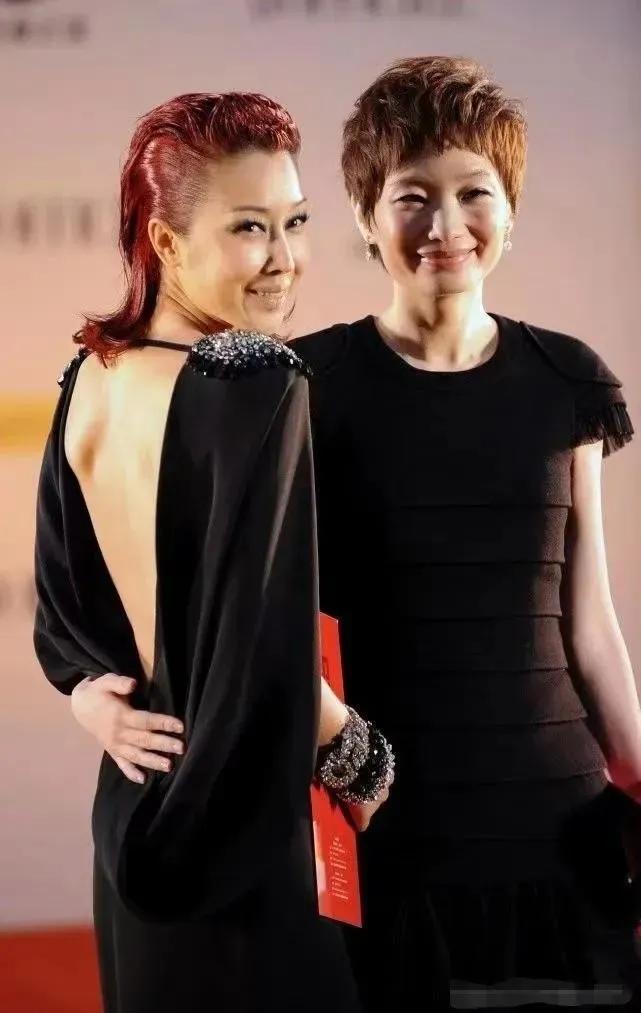 Sun Yue, the queen of dance music, came out again at the age of 50 ...