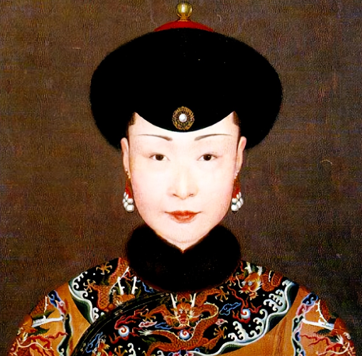 At the age of 78, he was flopped by Qianlong, and after his death, he ...