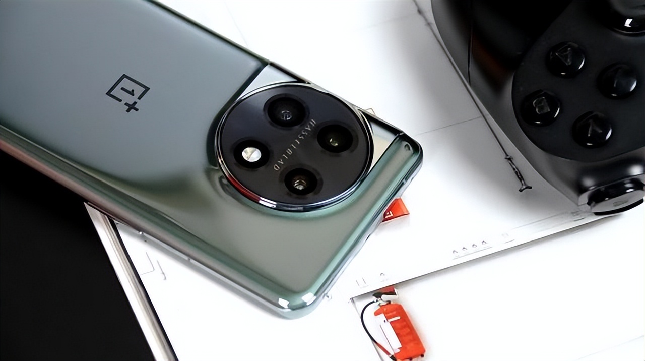 OnePlus will sell crazy in 2023! The sales growth rate is 210%, what ...