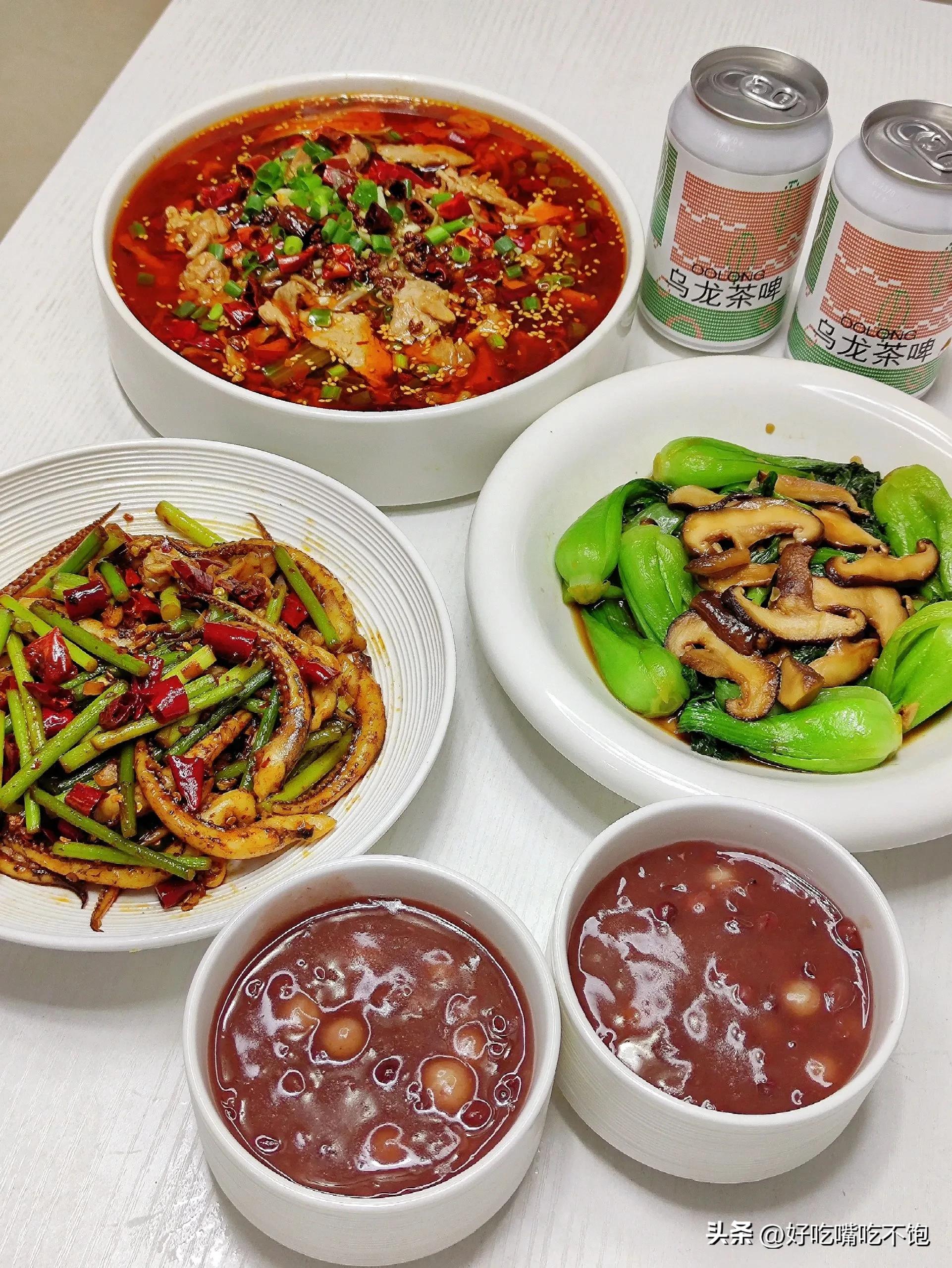 Boiled pork slices + fried squid with garlic moss, it's the most ...