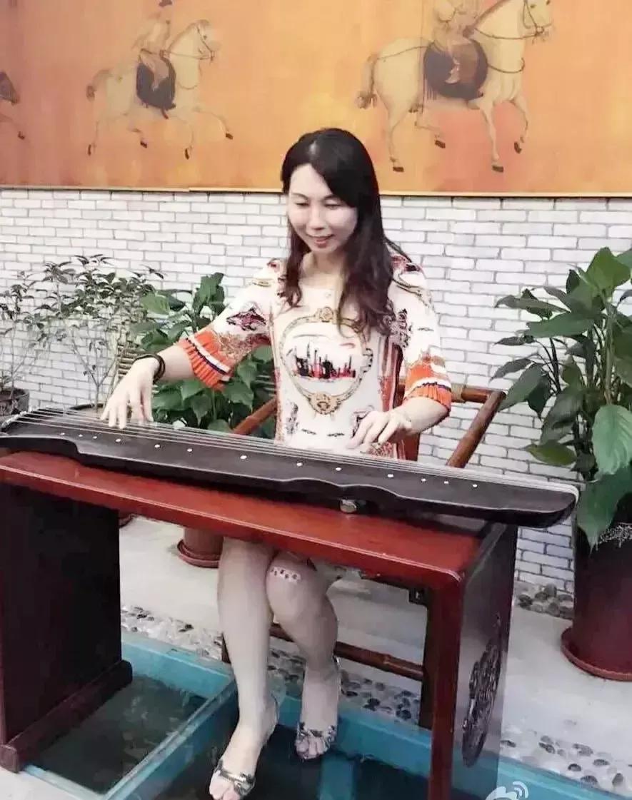 "Love Station" original - iNEWS