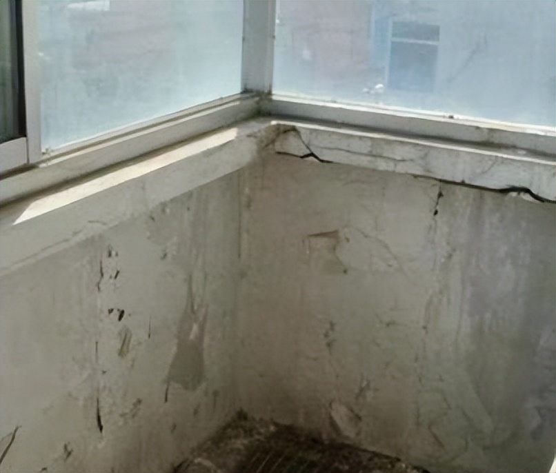What are the reasons for the bay window leaking?How to deal with water ...