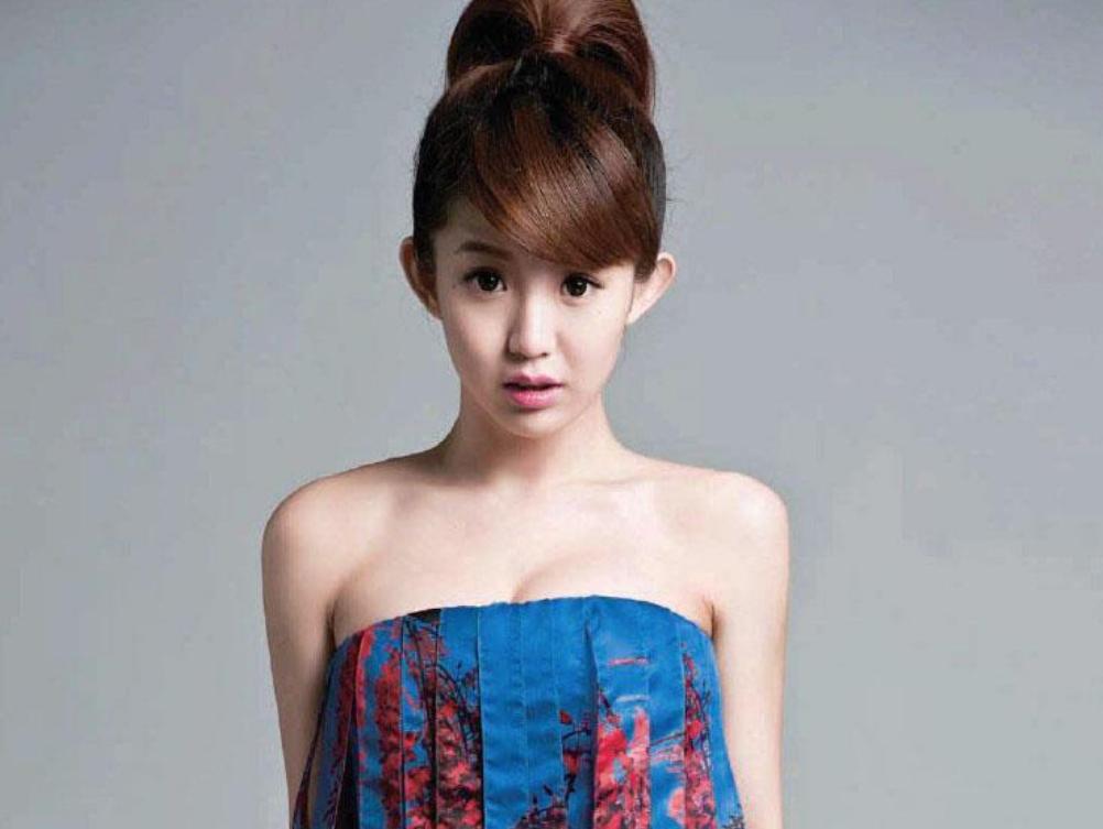 The 33-year-old Tong Yan's "breast god" Guo Shuyao's new love affair is ...