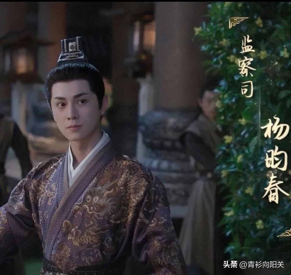 It's obviously the same actor, who almost didn't recognize him after he ...