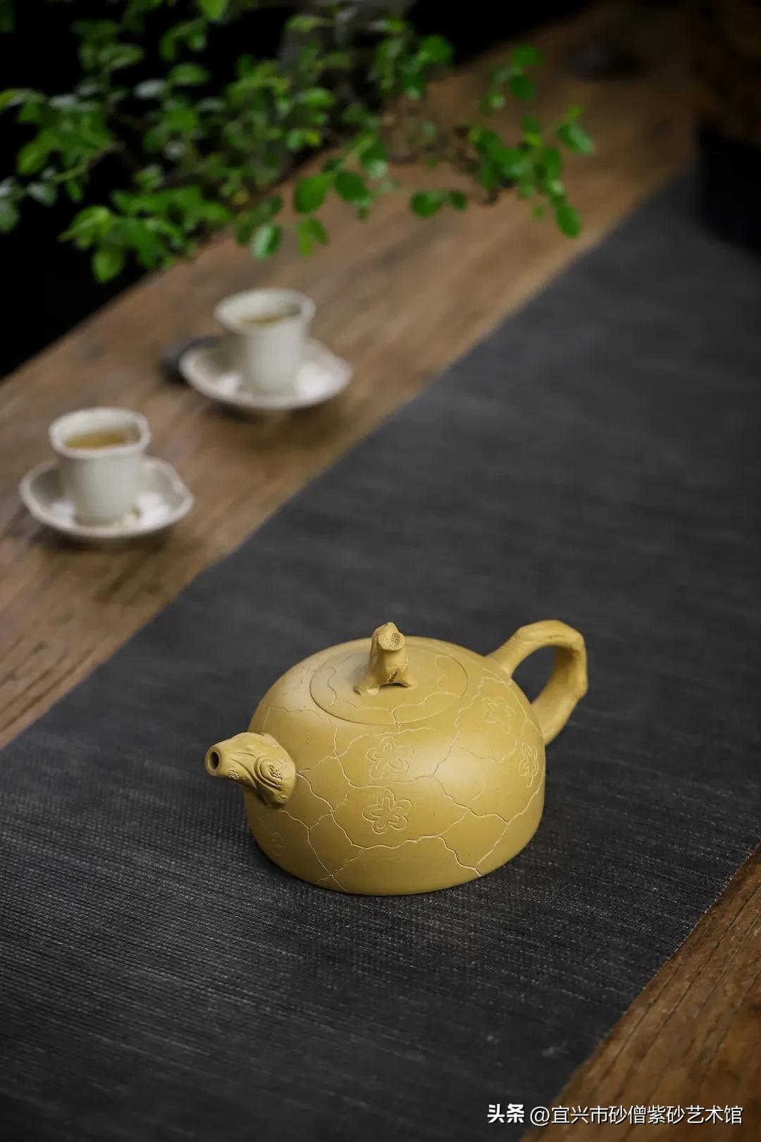 "For Spring" Han Huiqin, Guogao Arts and Crafts Artist, once instructed ...