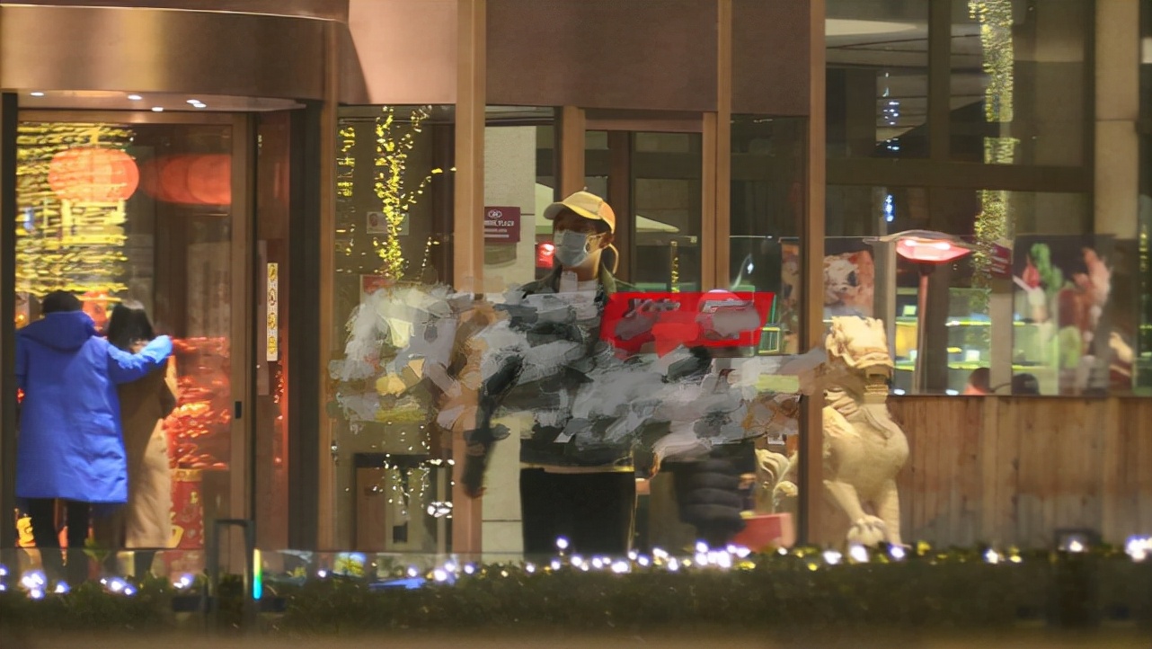 Yang Xuwen's party with friends is cute and cute, and was involved in ...