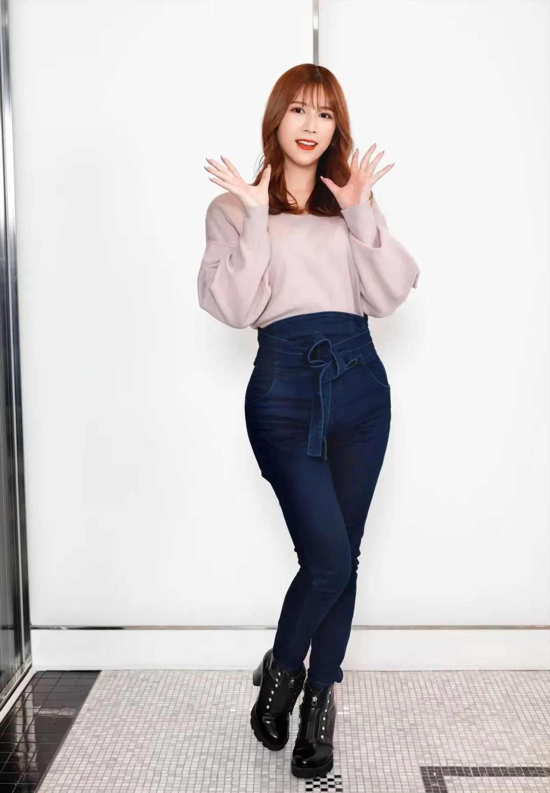 Japanese popular mixed race teacher! Mikami Yuya's successor! Another diva level? - iNEWS