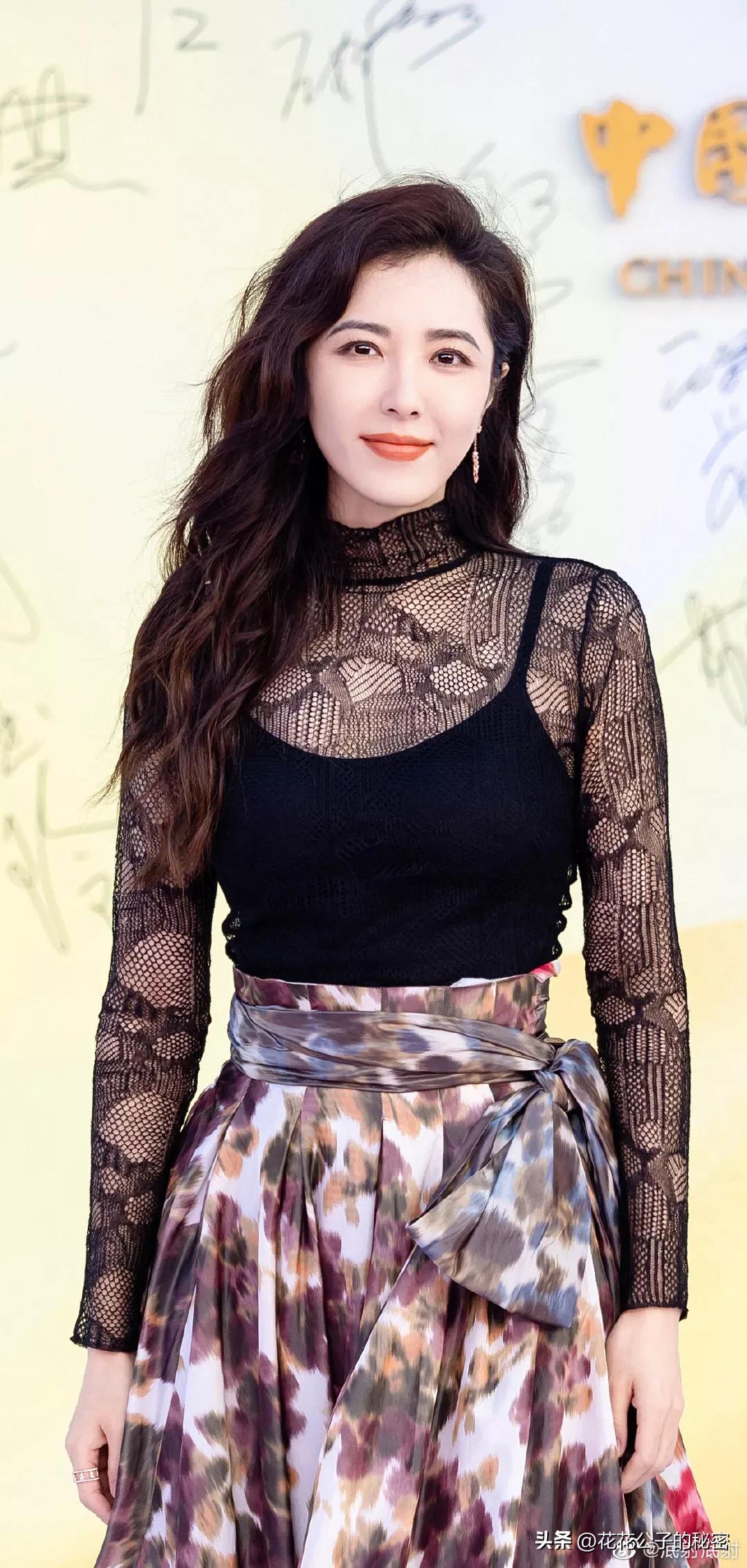 Zeng Li is getting more and more interesting with age, my old goddess ...