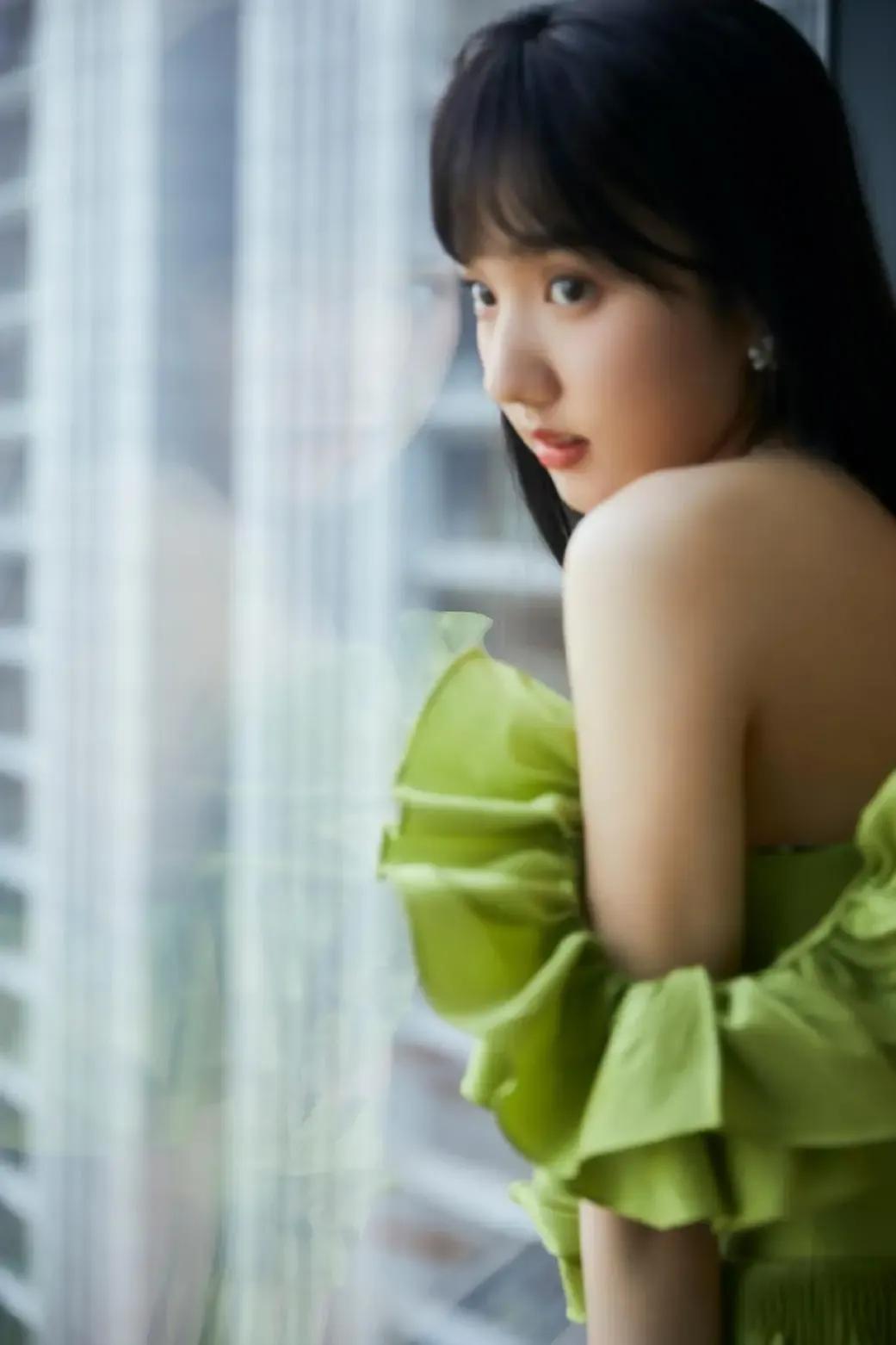 There is a kind of beauty called-Su Xiaotong - iNEWS
