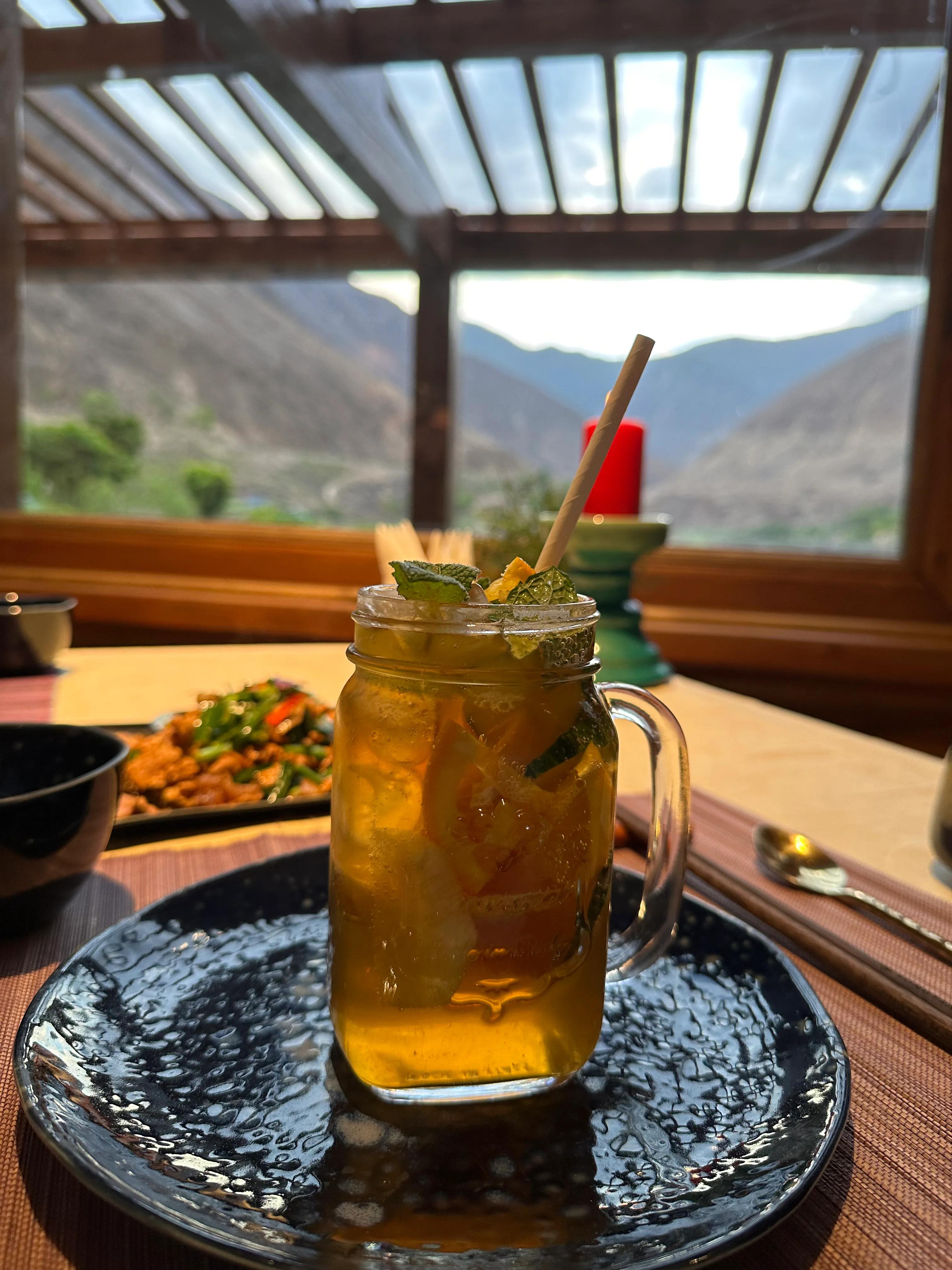 Rumei Mountain Dwelling in the Secret Area of Tibet - iMedia