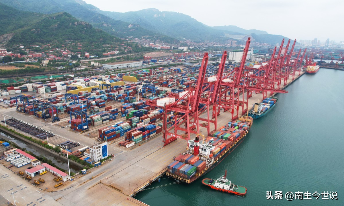 Exports fell, but India's deficit narrowed and Vietnam's surplus ...