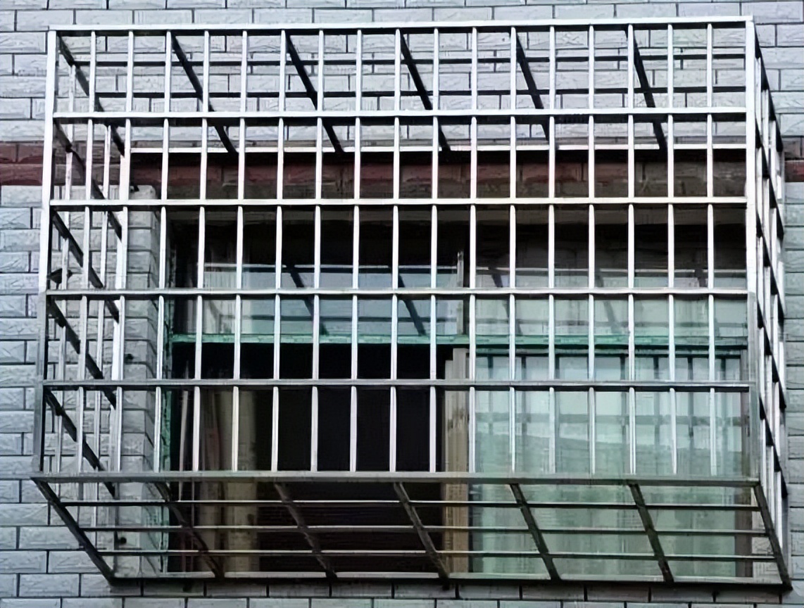 This is the first time I have seen such a powerful anti-theft net, and ...