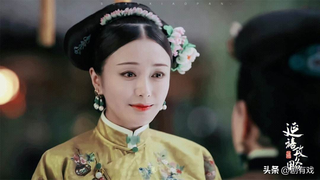 Sun Jingjing and Yu Zheng are traveling in Hong Kong intimately, with a ...