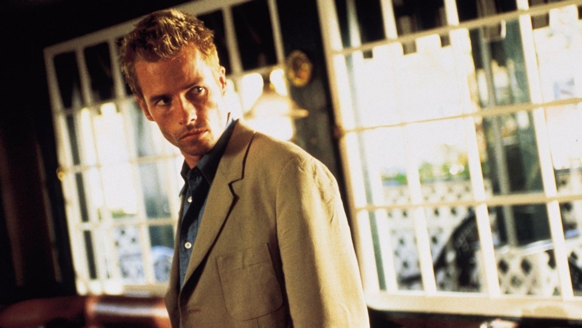 Nonlinear Narrative and Montage of the Movie "Memento" - iMedia