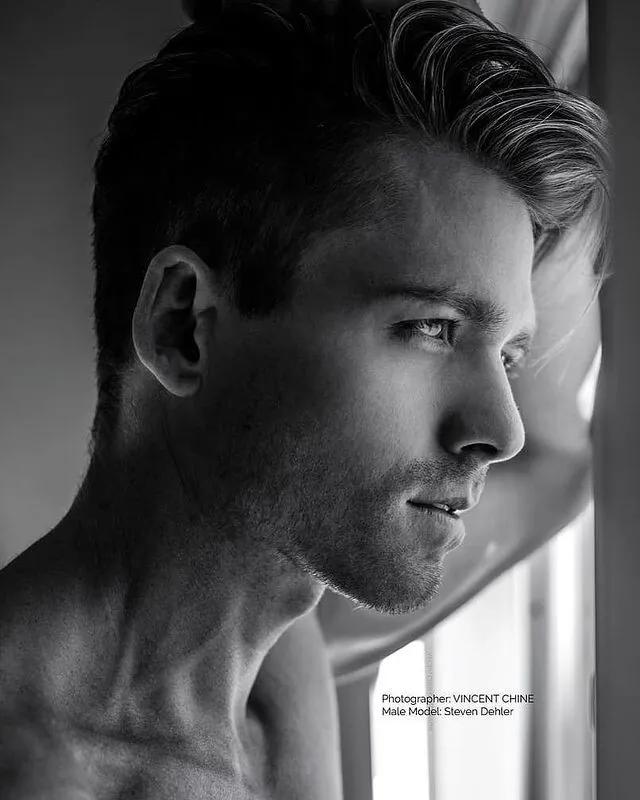 The different life of American high-value male model Go dancer Steven ...