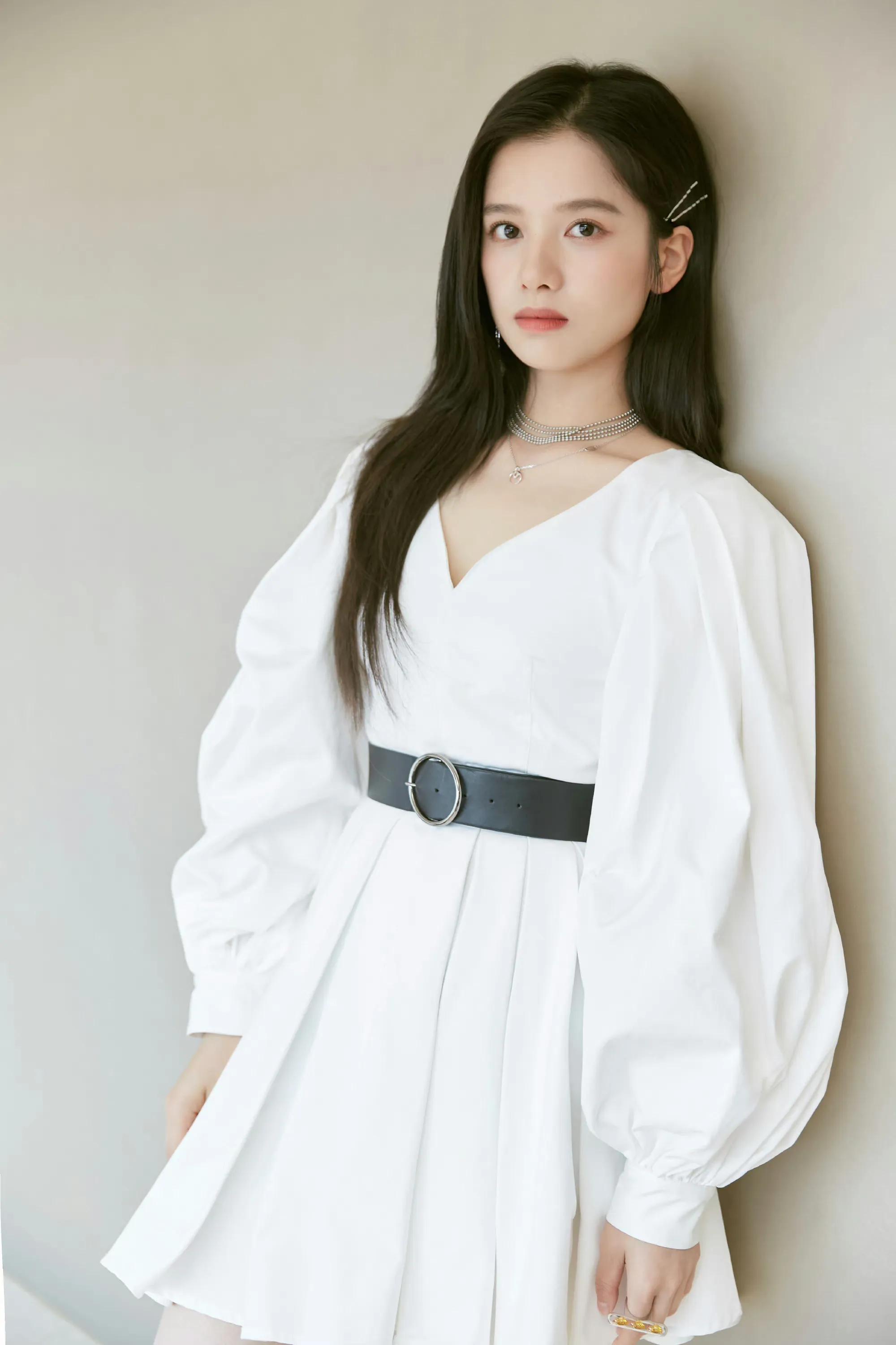 Zhang Jingyi - iNEWS