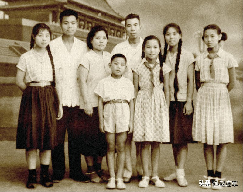 A general who came out of the New Fourth Army (137) - Major General Li ...