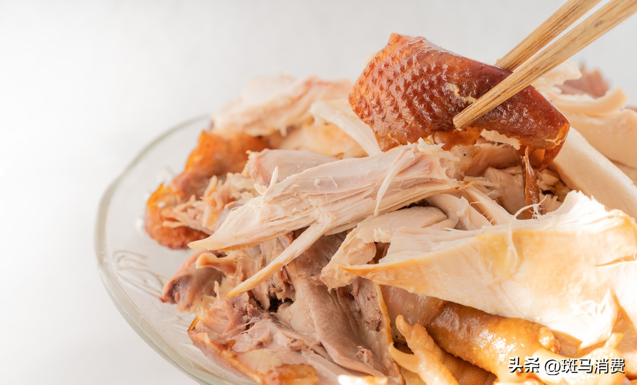 There must be a battle between Dezhou Braised Chicken and Ziyan Food ...