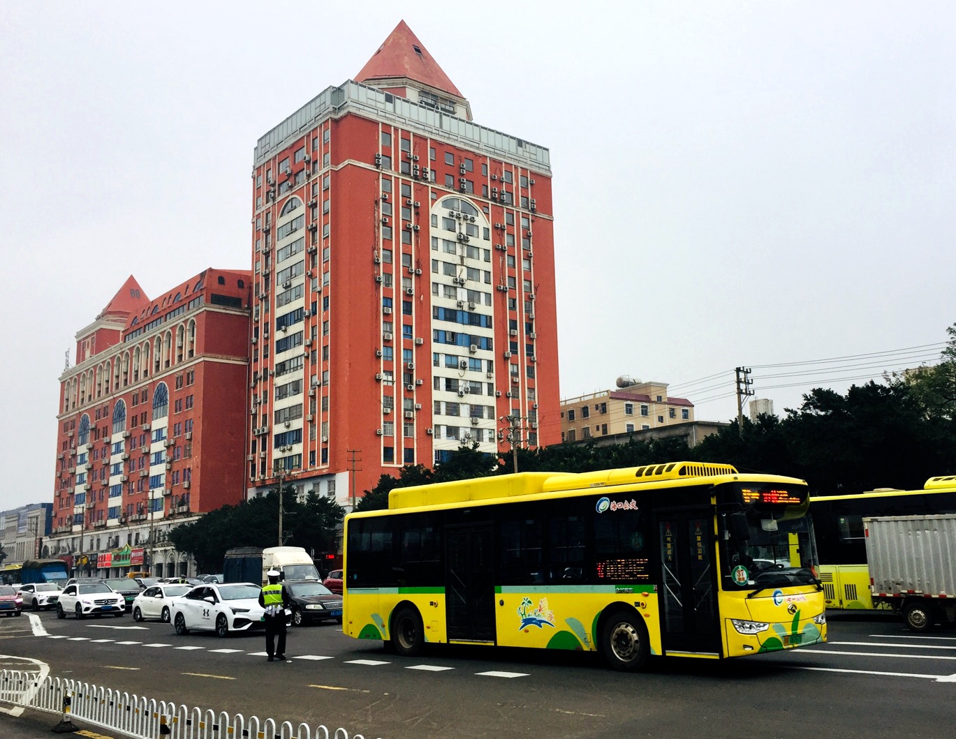 I rate the buses of Hainan Haikou and Nanjing: 5:3 - iNEWS