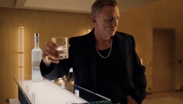 Daniel Craig unleashes his inner wild in vodka ad - iNEWS