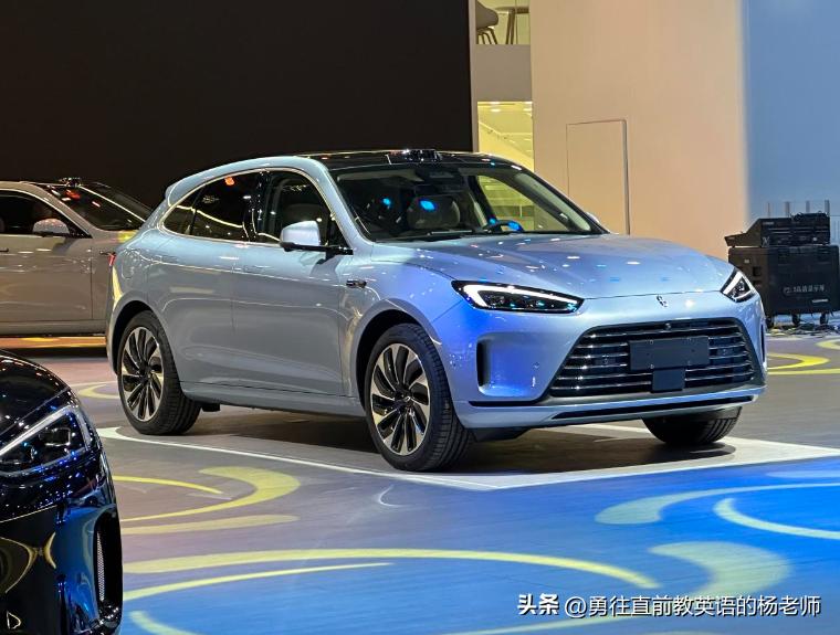 Autopilot + smart cockpit, how powerful is the M5 smart driving version ...