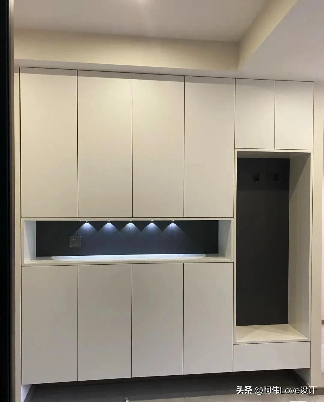 Entry hall cabinet design - iNEWS