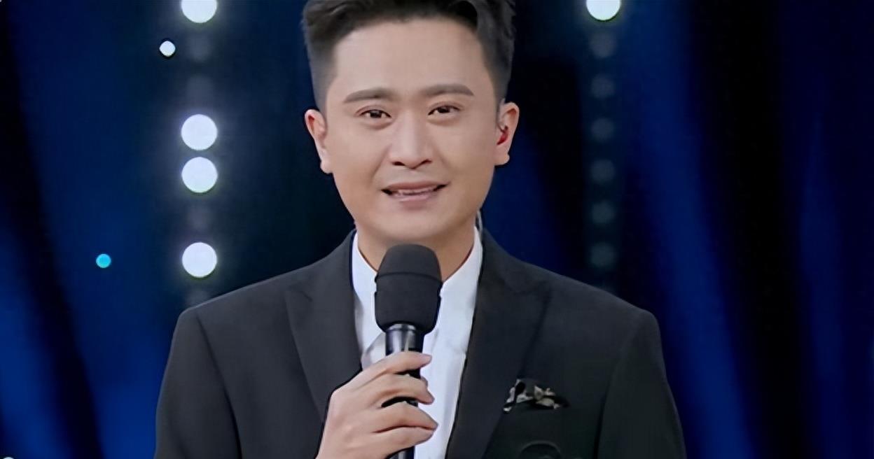 "CCTV celebrity" Yang Fan debuted at the age of 41 and has made ...