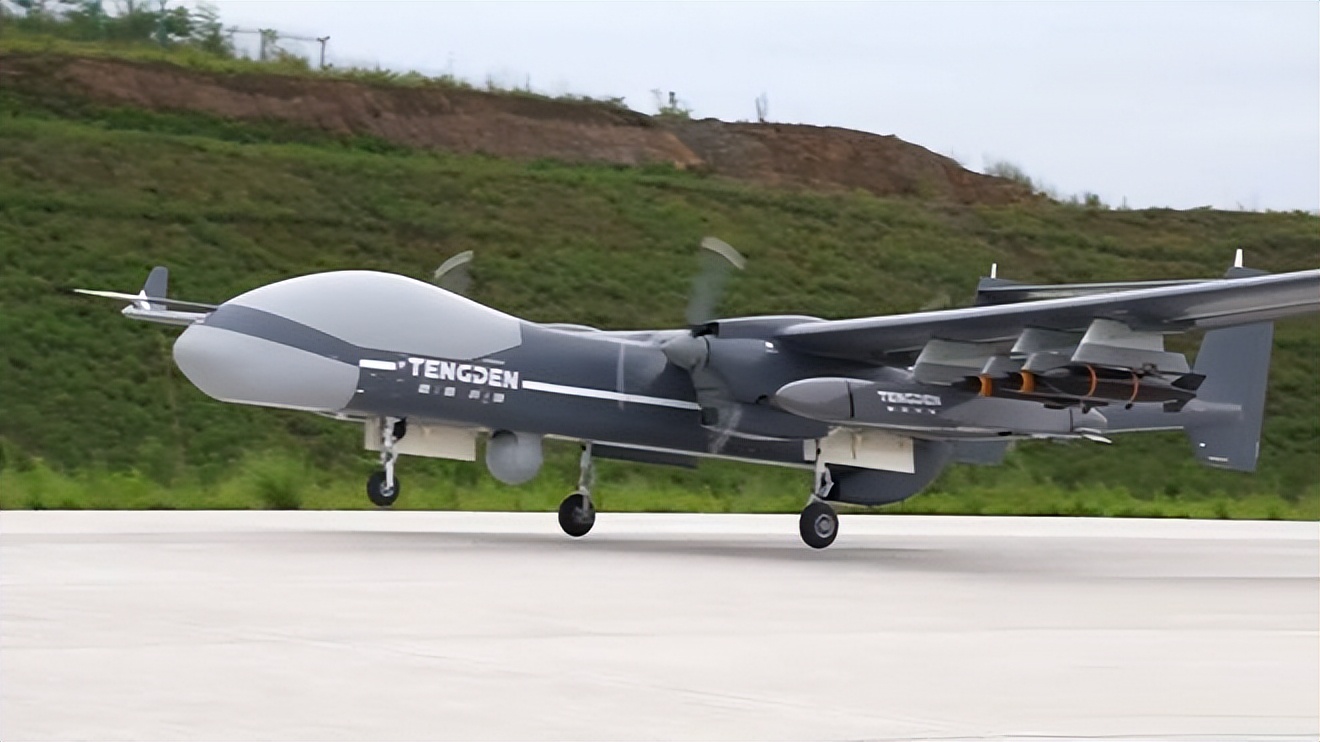 26 years have passed, how much has the Chinese Army equipment improved ...