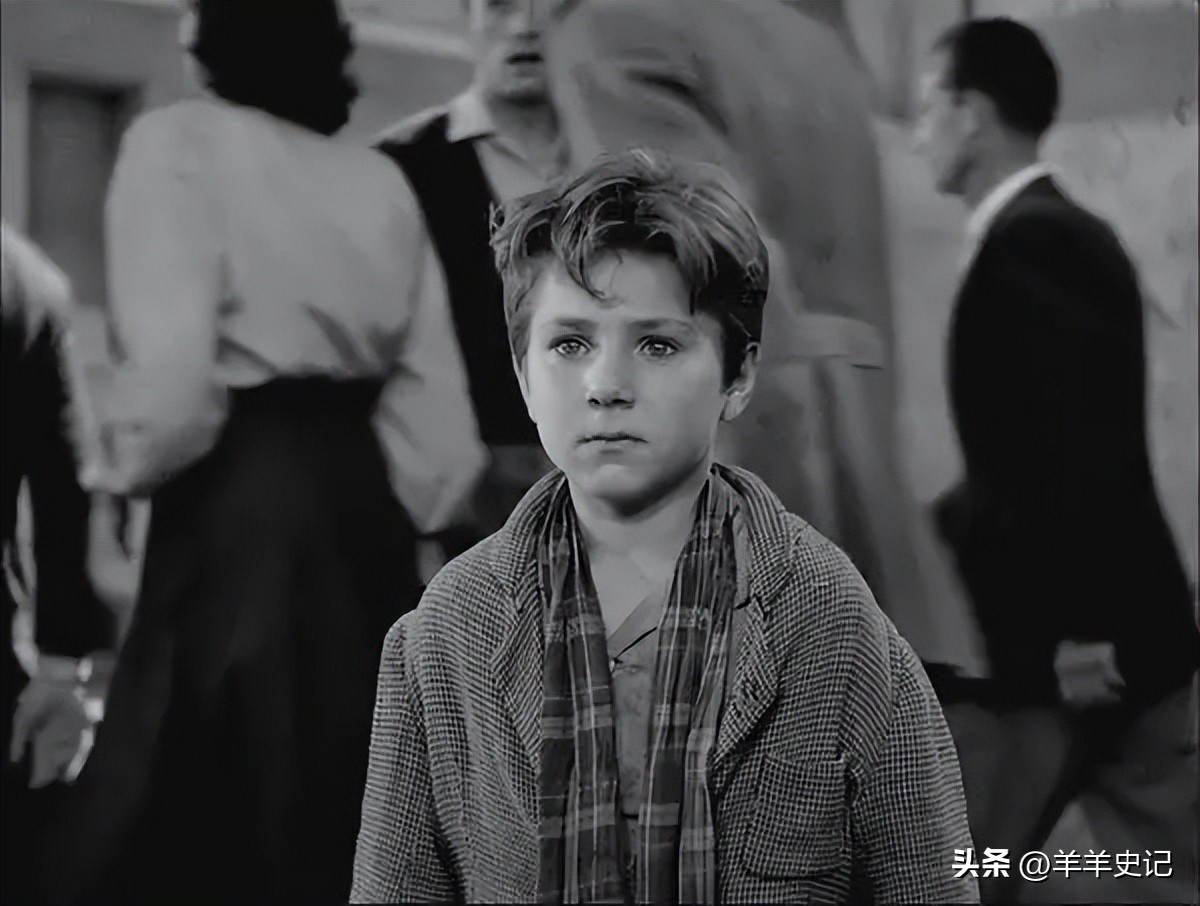 Moral Dilemma and Personal Identity in the Movie "The Bicycle Thief ...