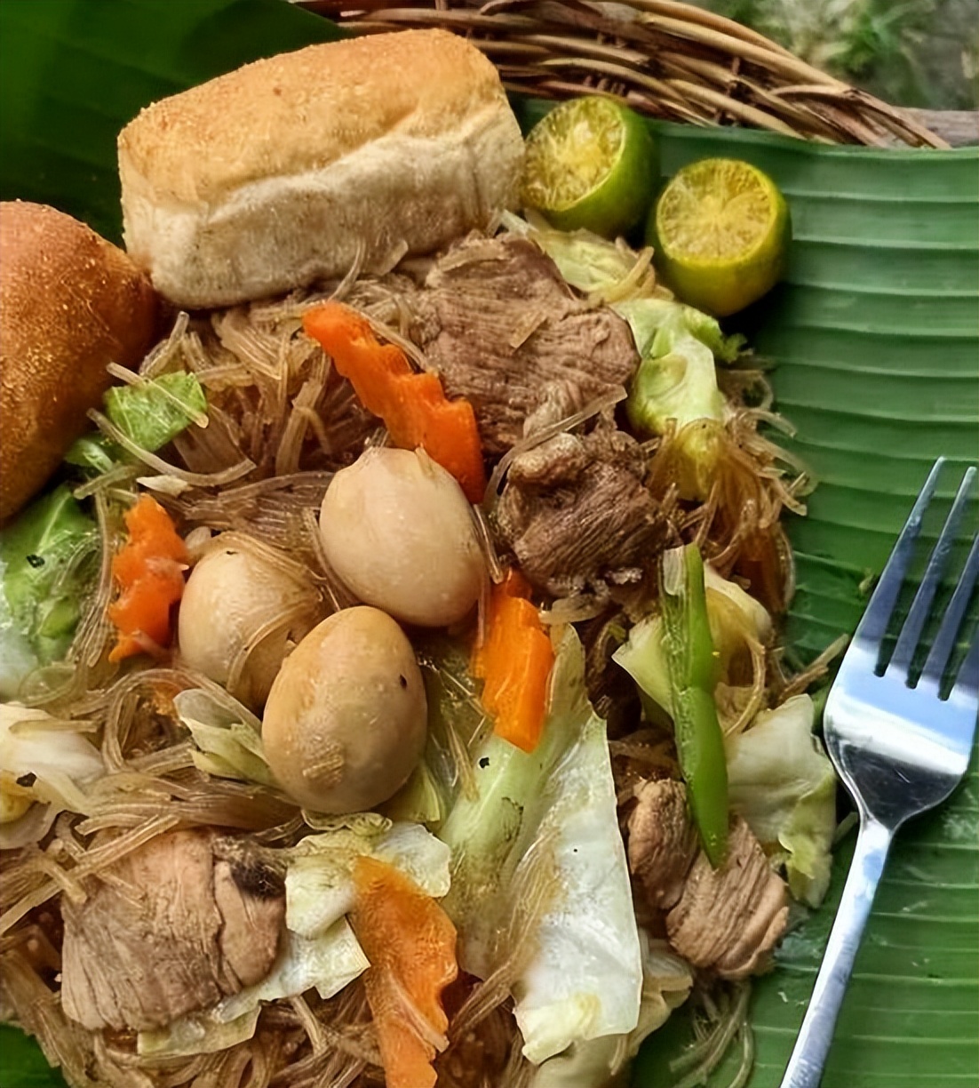 What is the history, evolution, and influence of ancient Filipino ...