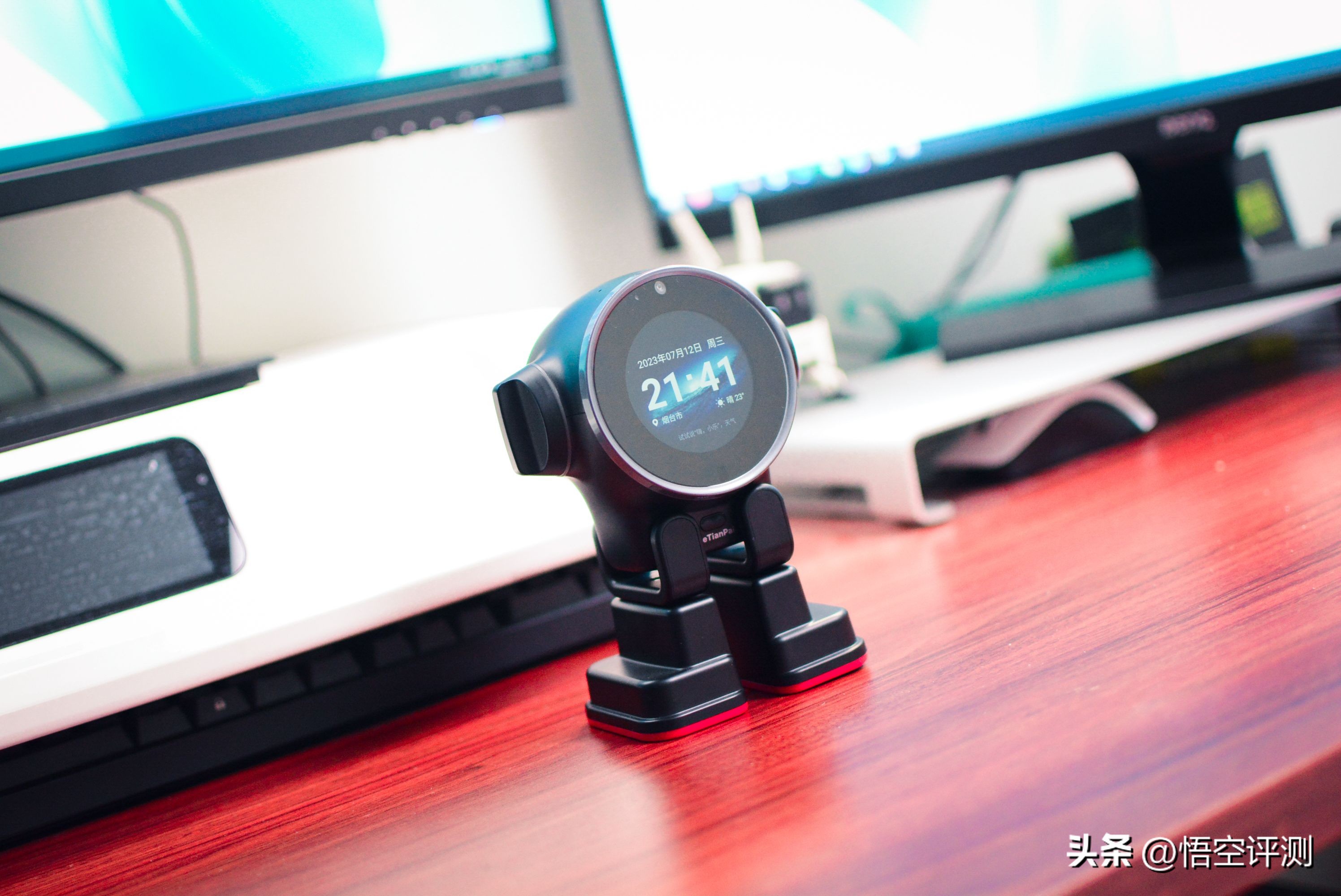 The first Android intelligent robot: free walking with built-in OpenAI ...