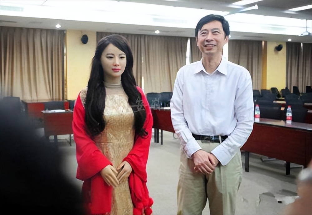 China's first beautiful robot was born. Will robot wives enter the ...