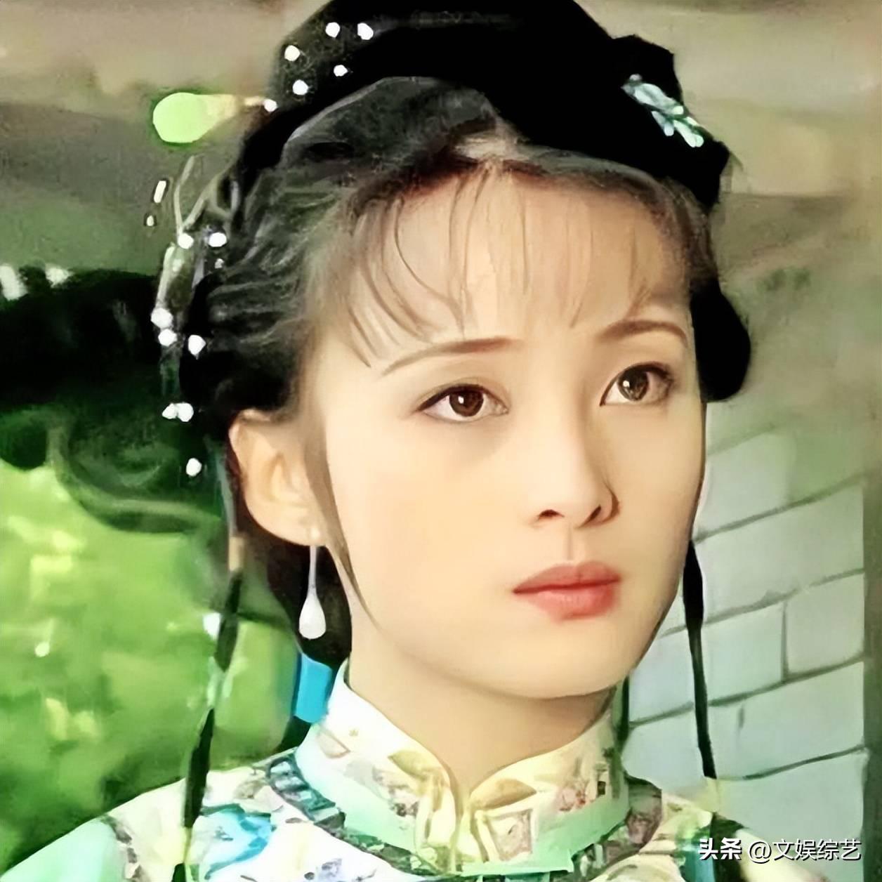 48-year-old Jiang Qinqin, because of a group of "unedited raw pictures ...