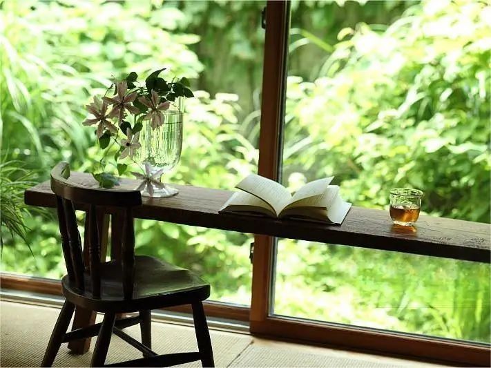 Reading of Tong Hua's "The Analects of Confucius": A person's ...