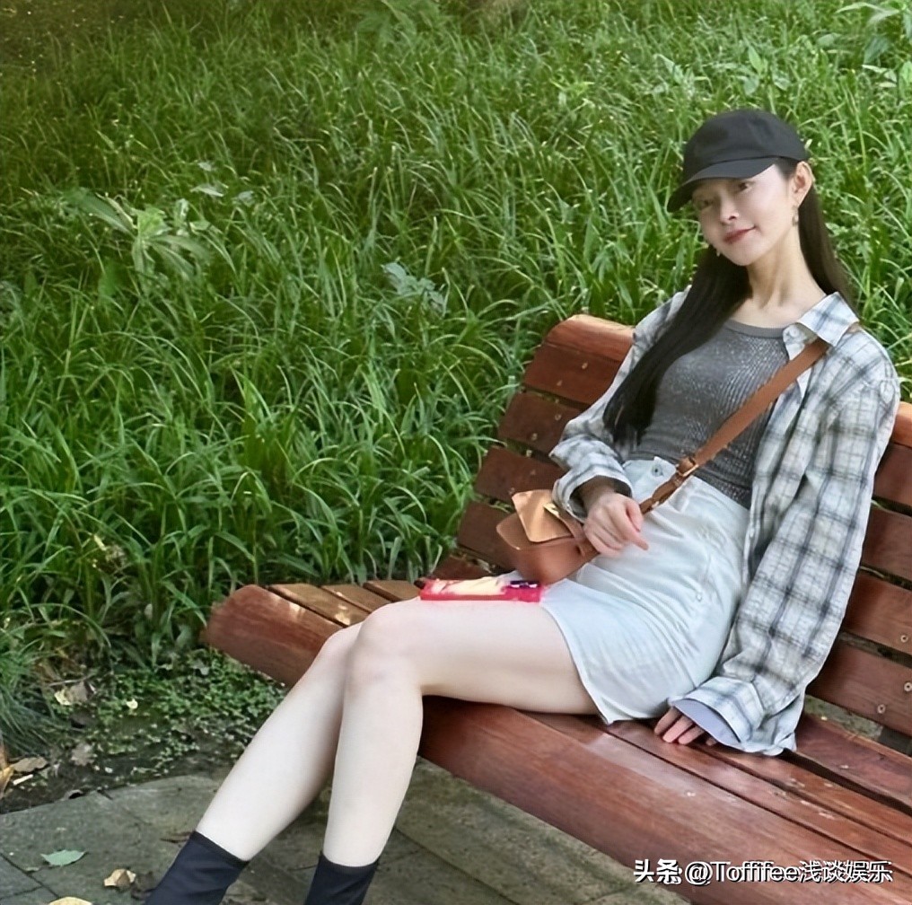 Qixi Festival official countdown? Bai Jingting and Song Yiyi punched in ...