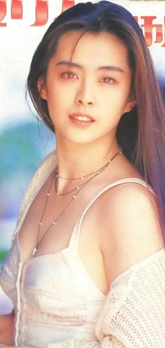 Star nostalgia series picture wallpaper ~ Joey Wang - iNEWS