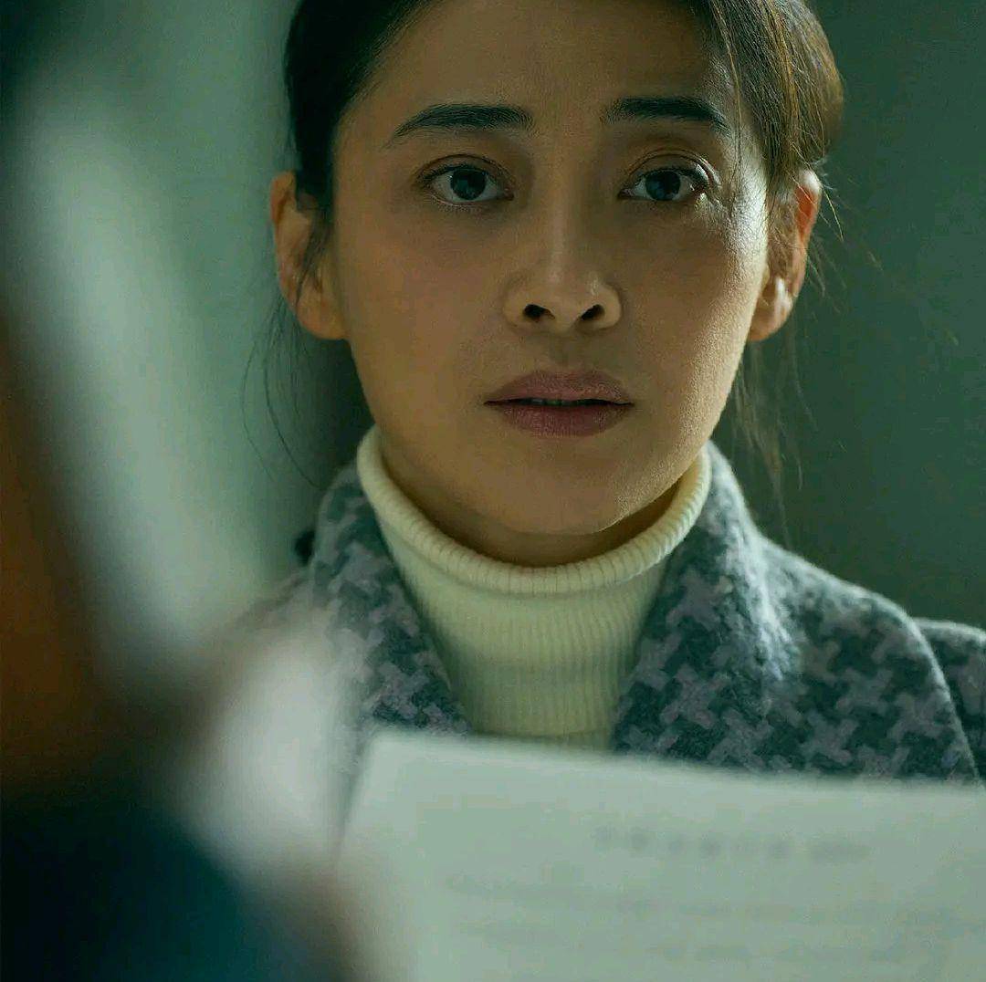 Mei Ting's live performance of "Undressing and Exposing Breasts" became ...