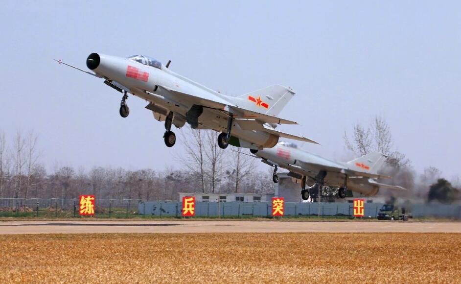 China's more than 200 J-7s have all been retired, and there are three ...