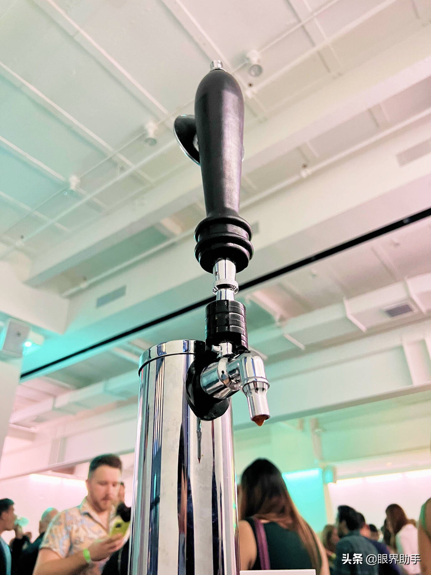 The world's first self-service pasta sauce machine - iNEWS