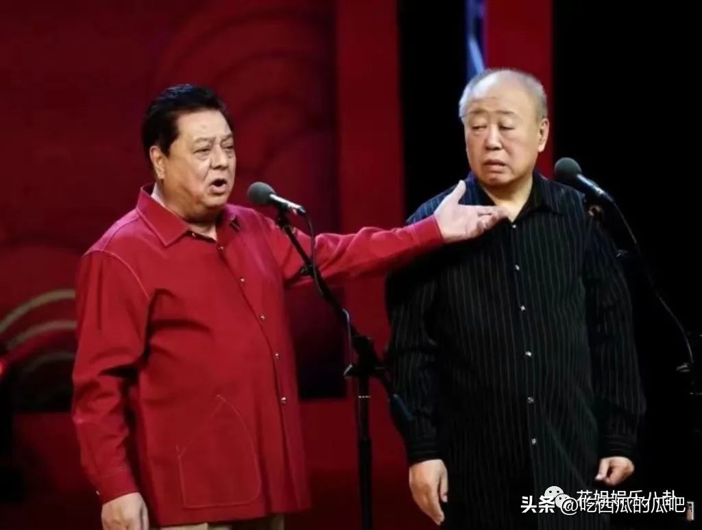 The famous cross talk actor Li Jianhua passed away, and Cai Ming ...