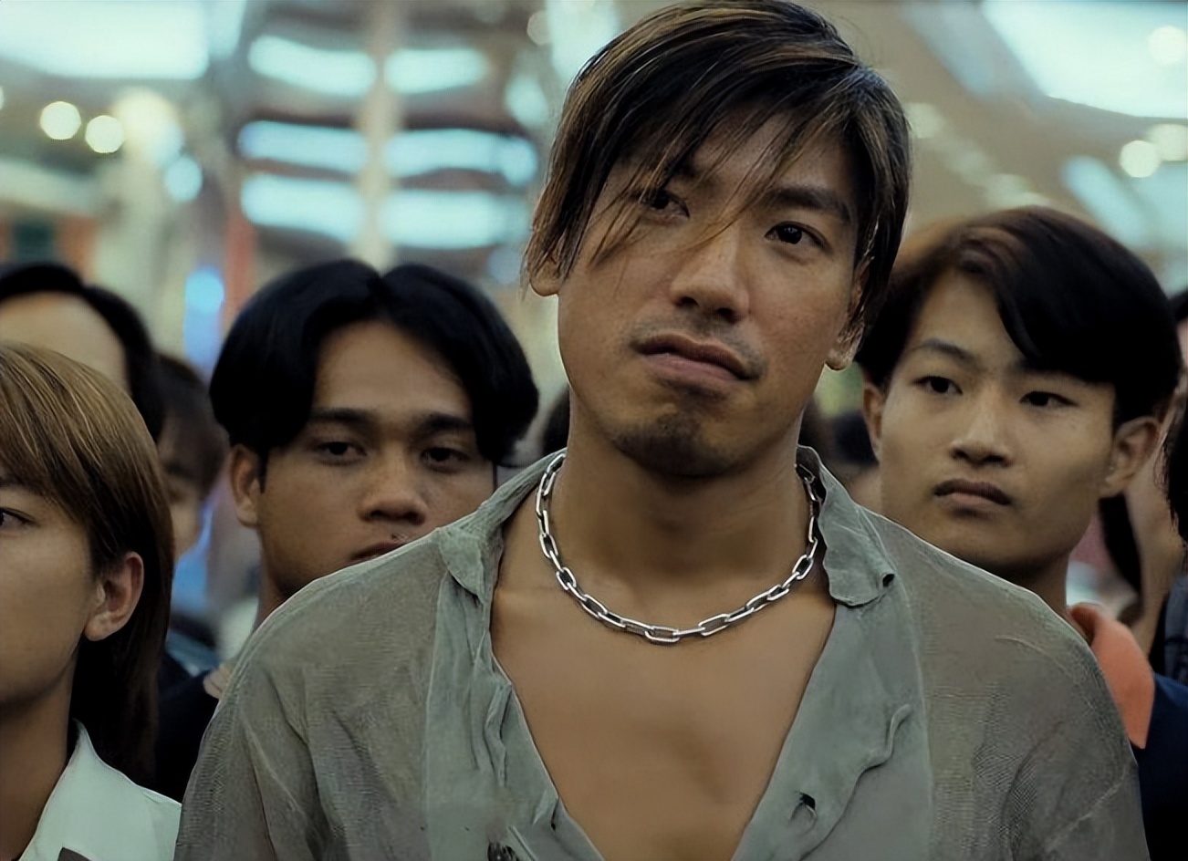 Fat cat Zheng Zeshi talks about Hong Kong gangsters: He never delays artists' wages and protects ...