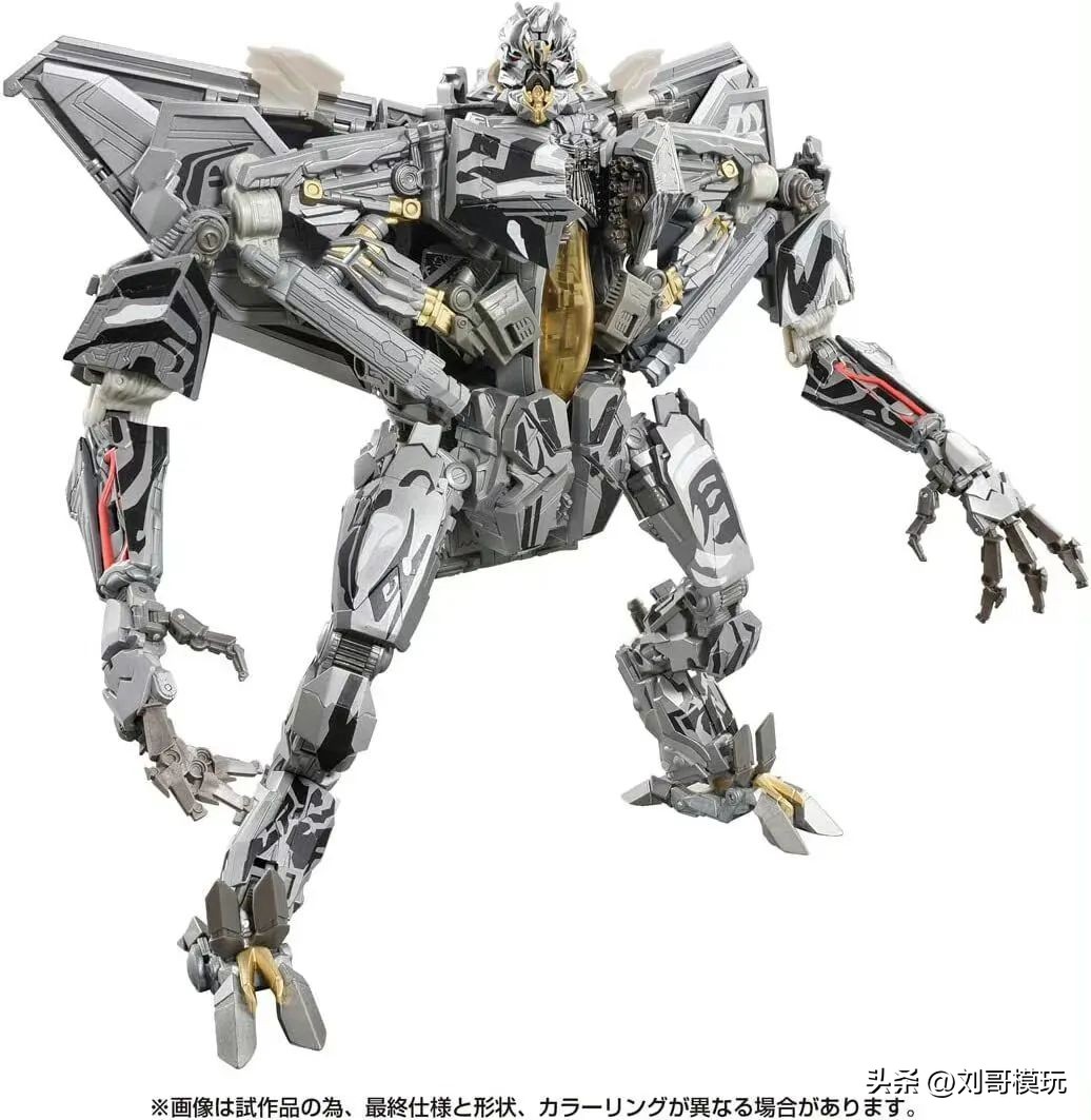 MPM-10 Starscream Launches Change 2 Tattoo Version!Does it smell better ...