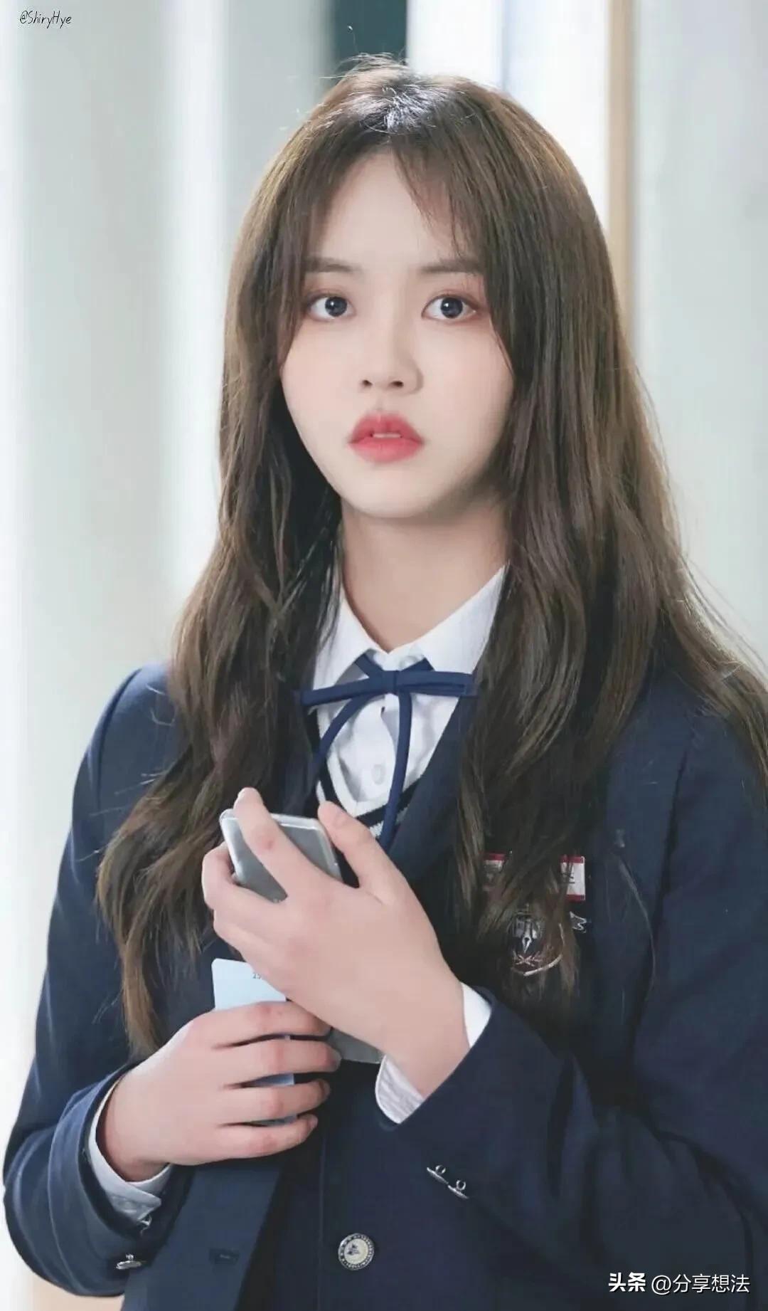 Korean actress Kim So Hyun wallpaper - iNEWS