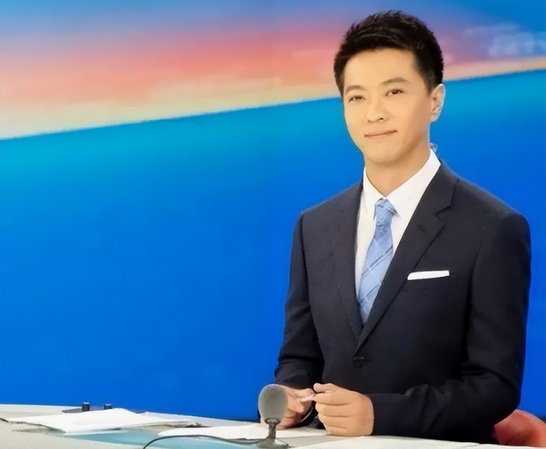 Famous CCTV anchor Gu Guoning: After his father died of illness, he ...