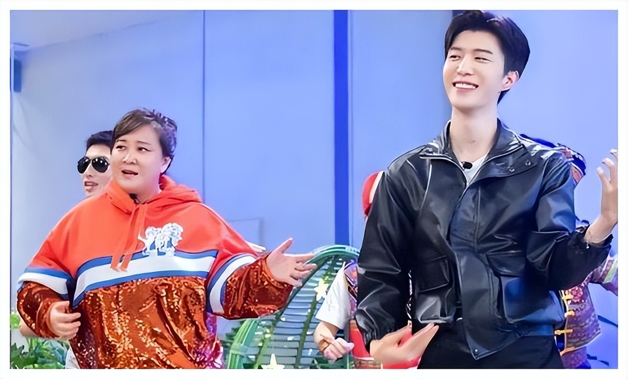 Unexpectedly, in July 2023, 31-year-old Zhang Yishan played a pair of ...