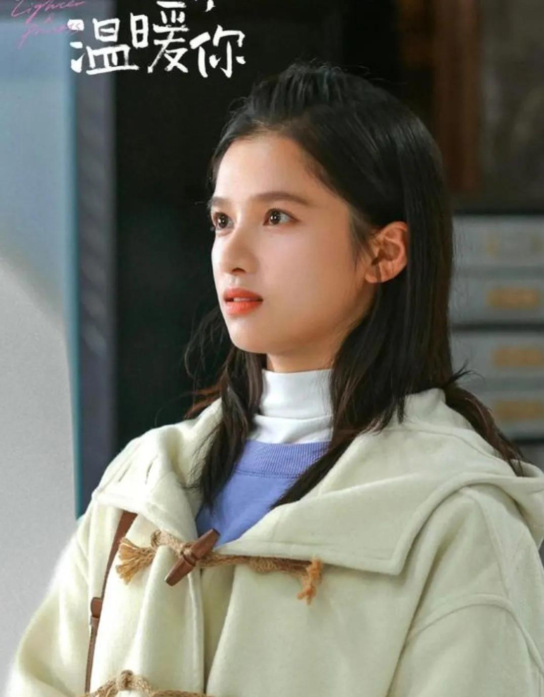 Zhang Jingyi: Not only her beautiful appearance, her work and talent ...