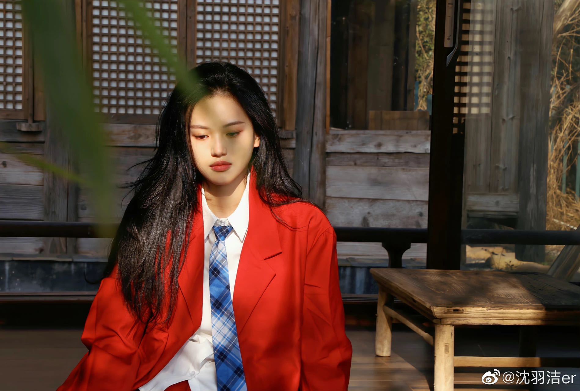 Shen Yujie's tube top dress at the North Film Festival is so beautiful ...