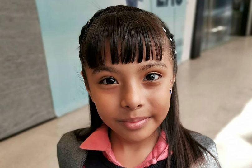 Mexican autistic girl has an IQ higher than Einstein's. She studied for ...